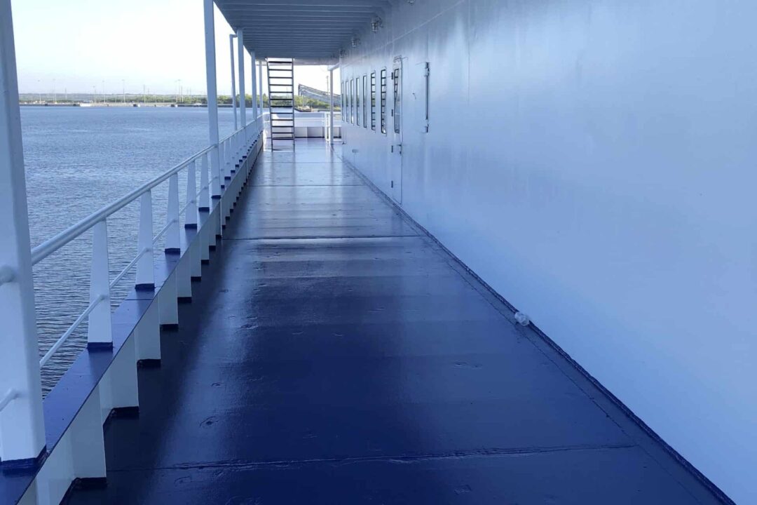 Luxury Accommodation Barge – Commercial Marine Pro