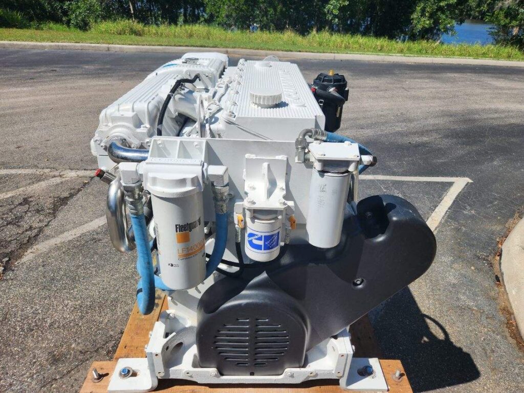 Cummins QSM11 w/ ZF325 2:1 – Commercial Marine Pro