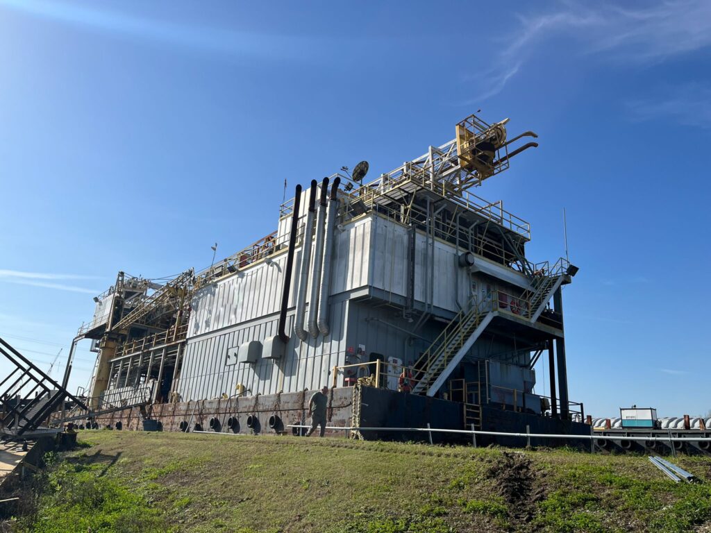 215′ Keyway Ocean Going Barge – Commercial Marine Pro